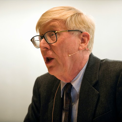 Almoço das horas: A rua e o poder: uma entrevista com Perry Anderson