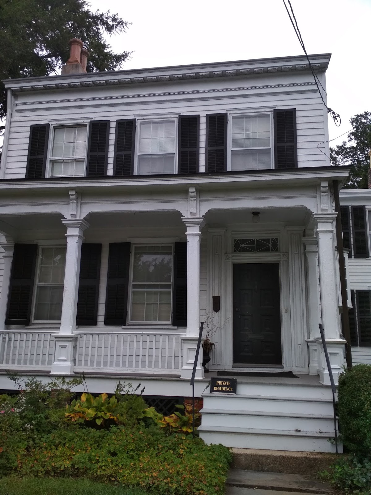 CHINAR SHADE : ALBERT EINSTIEN'S HOUSE IN PRINCETON