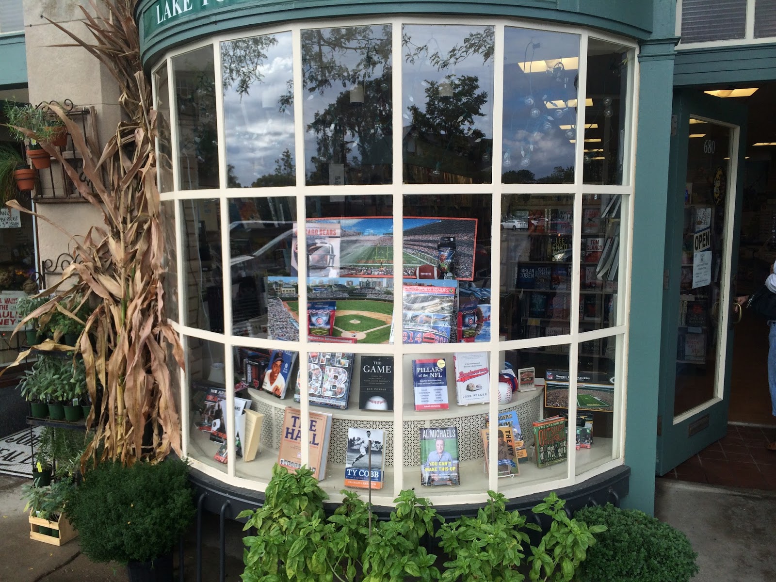 The Indie Bob Spot: Lake Forest Book Store - Lake Forest, IL