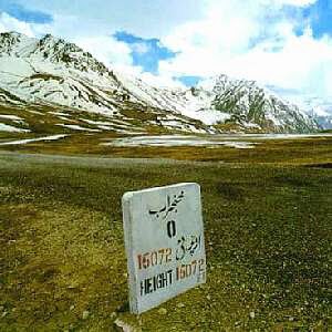 Khunjerab Pass (Pak-China Border)