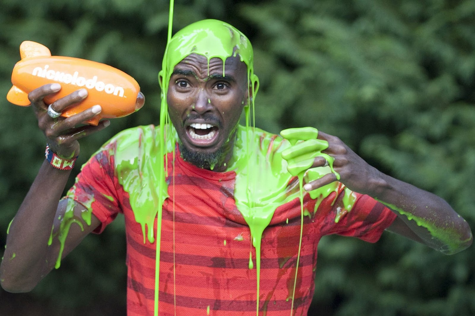 NickALive!: UK: One Direction, Andy Murray, Jennifer Lawrence, Adele ...