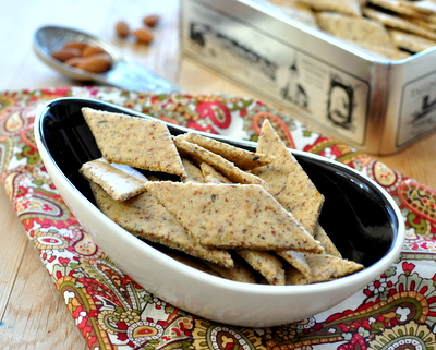Easy Almond Crackers