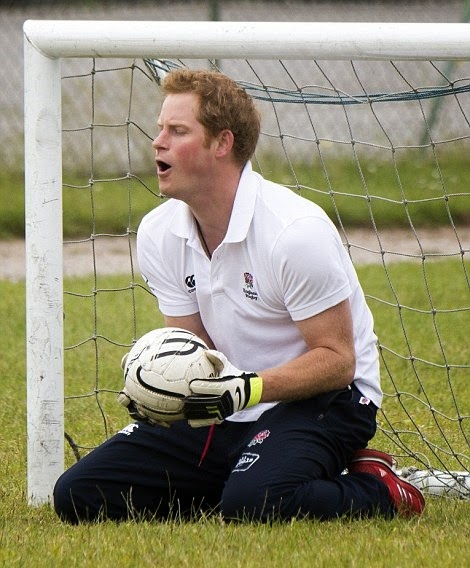VJBrendan.com: Prince Harry Plays a Rugby Game With Children at Inspire ...