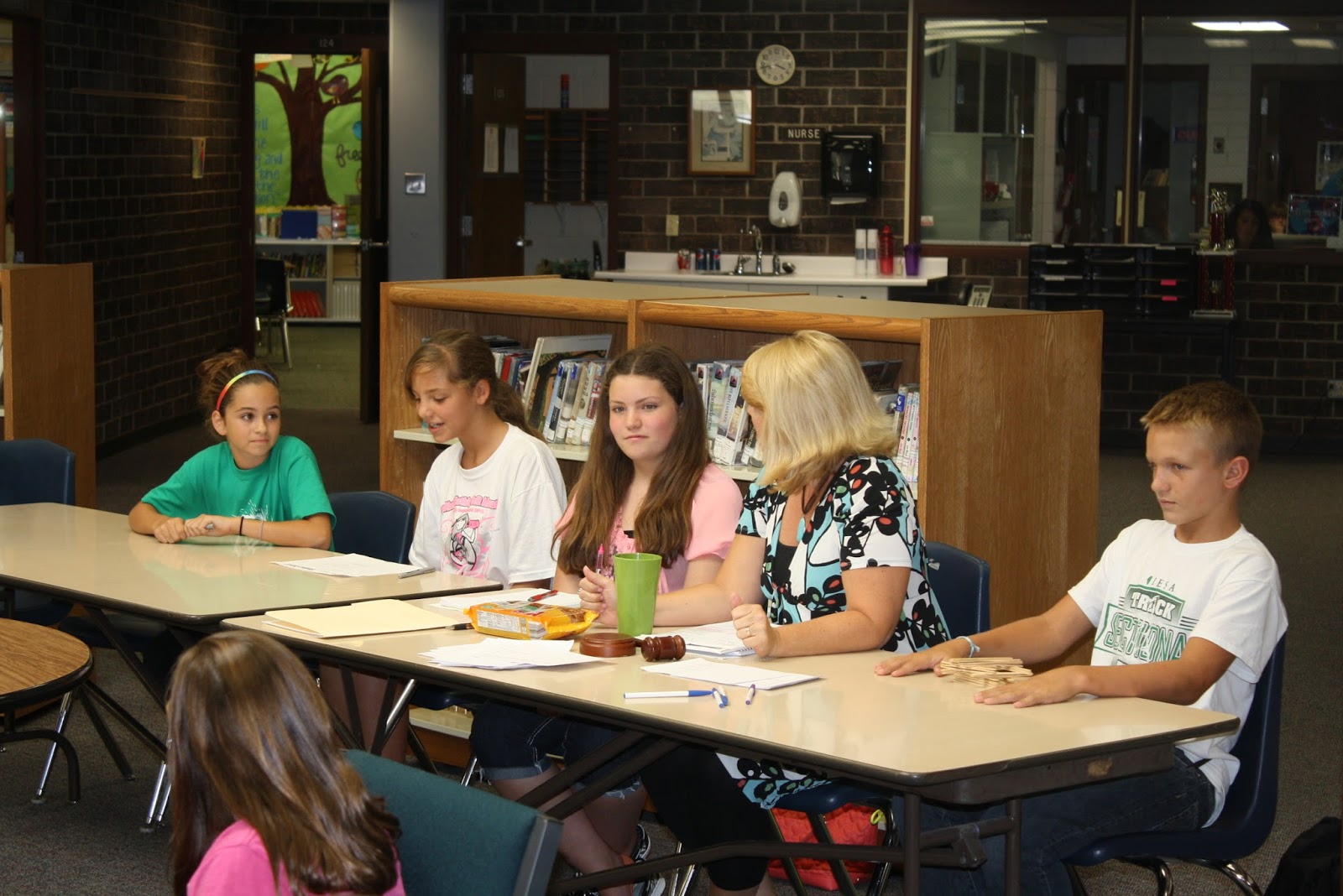 Eureka Middle School Buzz: Student Council at EMS