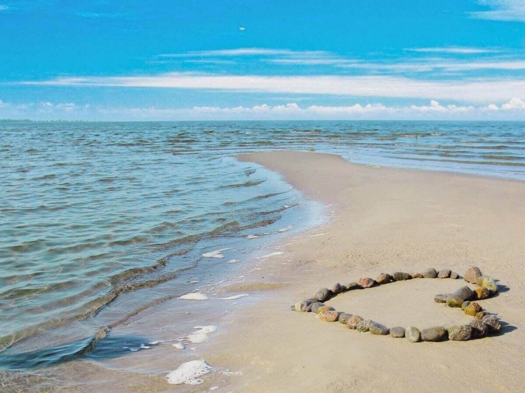 Download besplatne pozadine 1024x768: 2017.07.01 - 2017.08.01