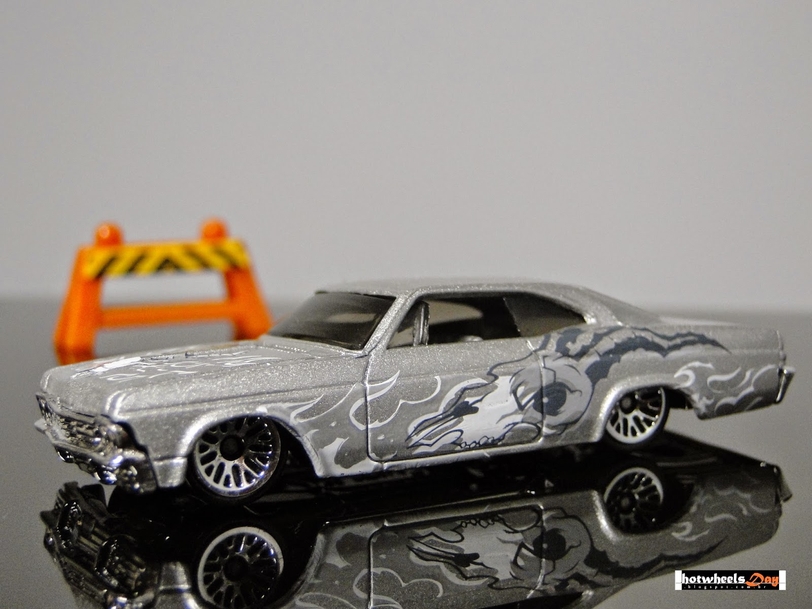 Hotwheels Day: 65 Chevy Impala - All Stars (Kmart Exclusive) - 2008