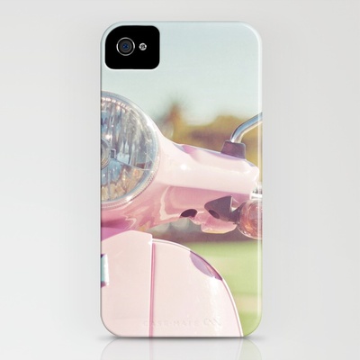 Beach Gypsies: PRETTY and PASTEL iPhone covers...GIVEAWAY!