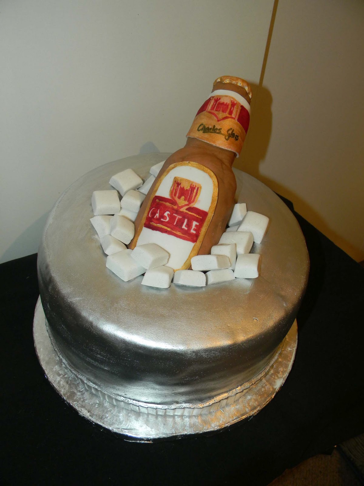 Cakes for the young at heart: A cold one - Castle Lager & Ice Bucket