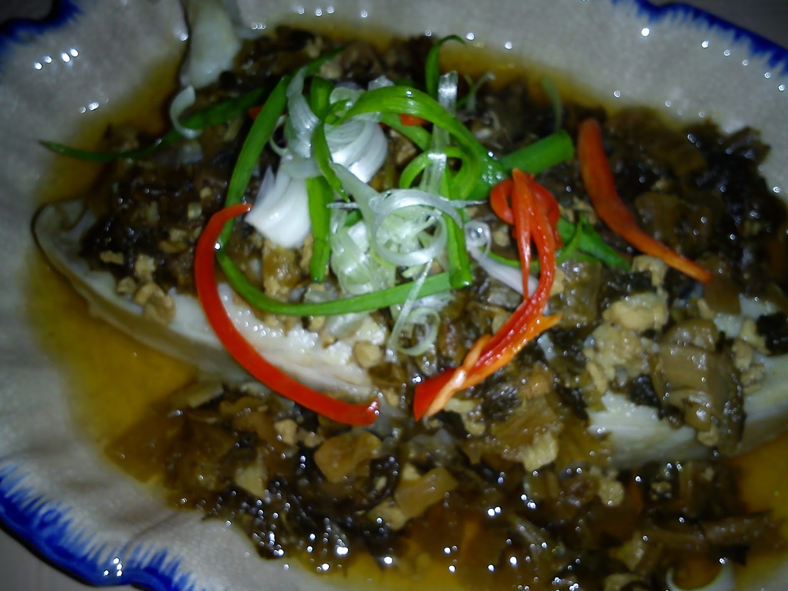 Cooking Pleasure: STEAMED FISH WITH MEI CAI
