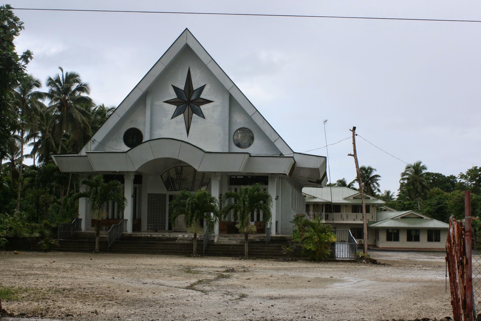 Mission To The Land of The Long White Cloud: Churches of Samoa