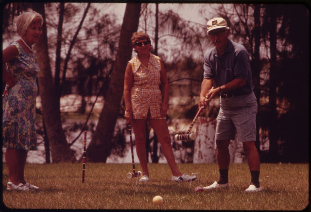 People of Florida in the 1970s Taken by Flip Schulke ~ Vintage Everyday