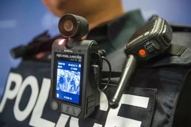 Worn by the body to give more eyes to the traffic police cameras - CCTV ...