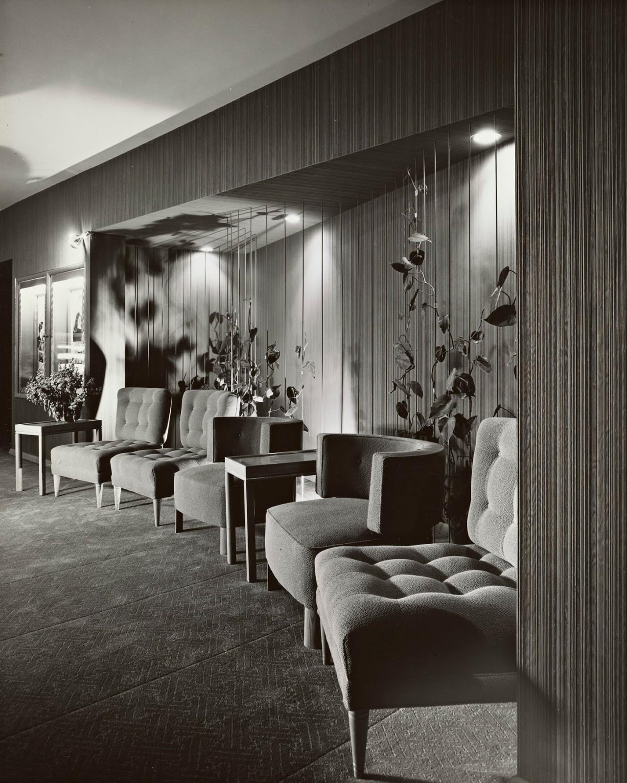 Los Angeles Theatres: Pan Pacific Theatre