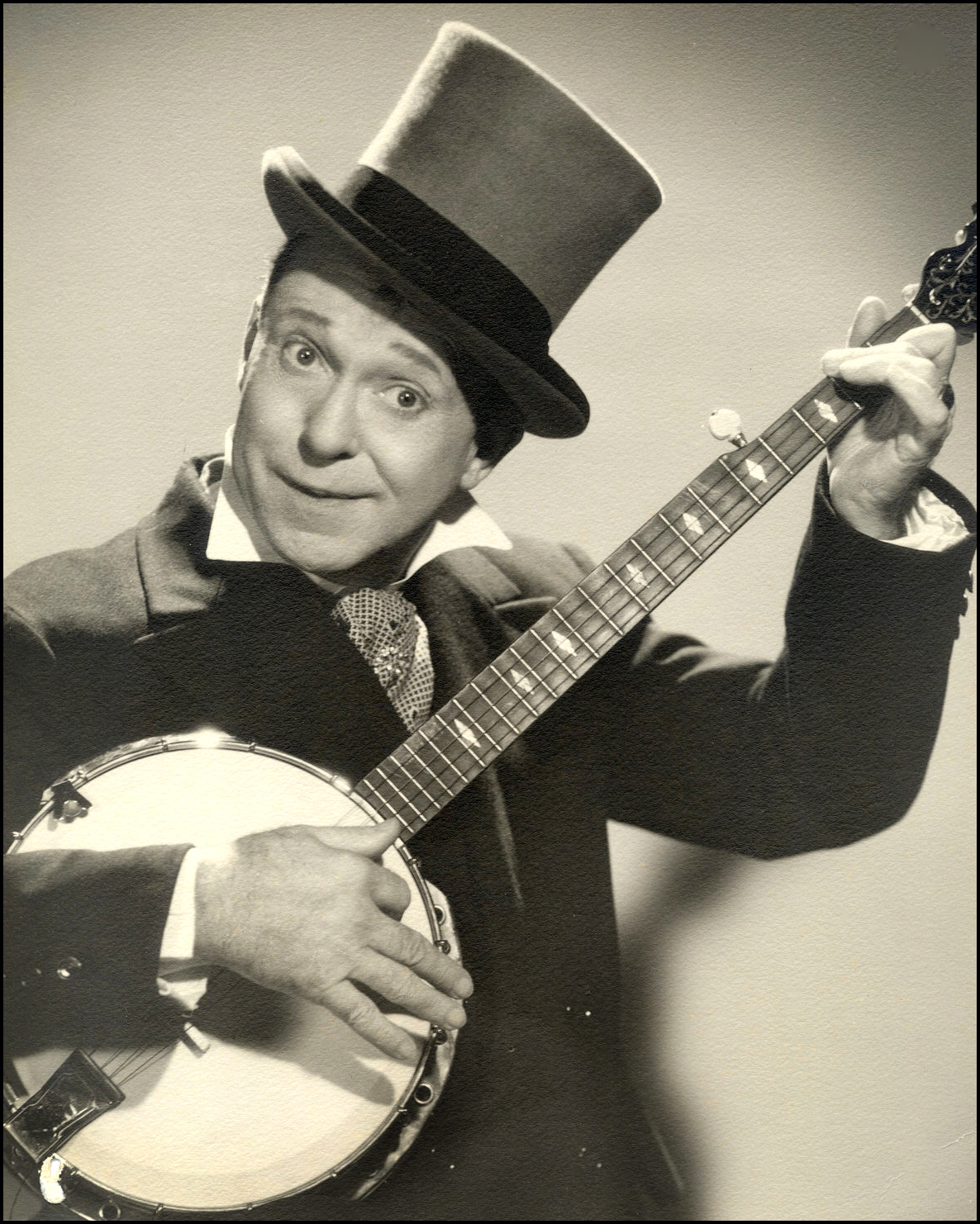 THE OFFICIAL BLOG OF HARRY LANGDON: ONE OF THE GIANTS OF SILENT FILM ...