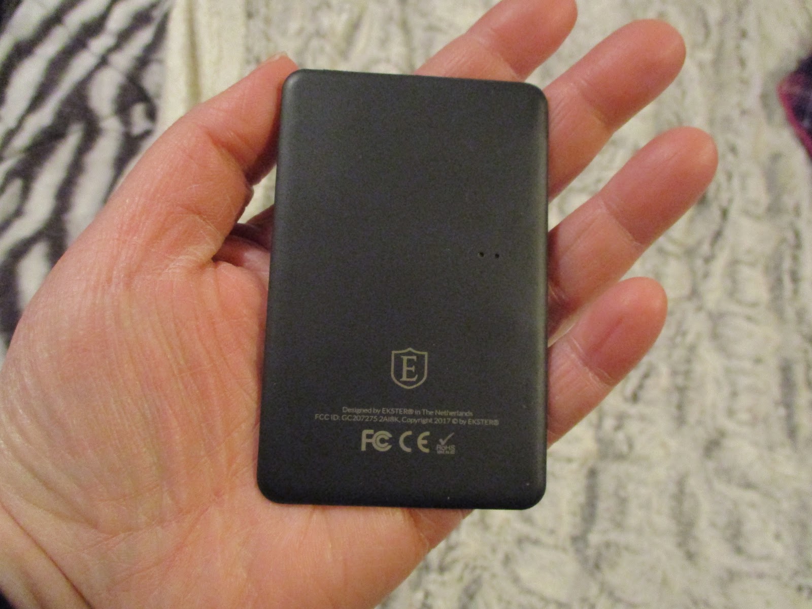 Missy's Product Reviews : Ekster Parliament Wallet & Tracker Card