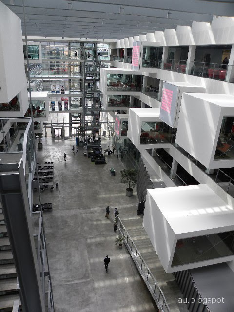 LAUsNOTEbook: The IT University of Copenhagen