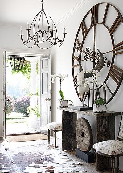 Eye For Design: Decorating With Vintage Clocks