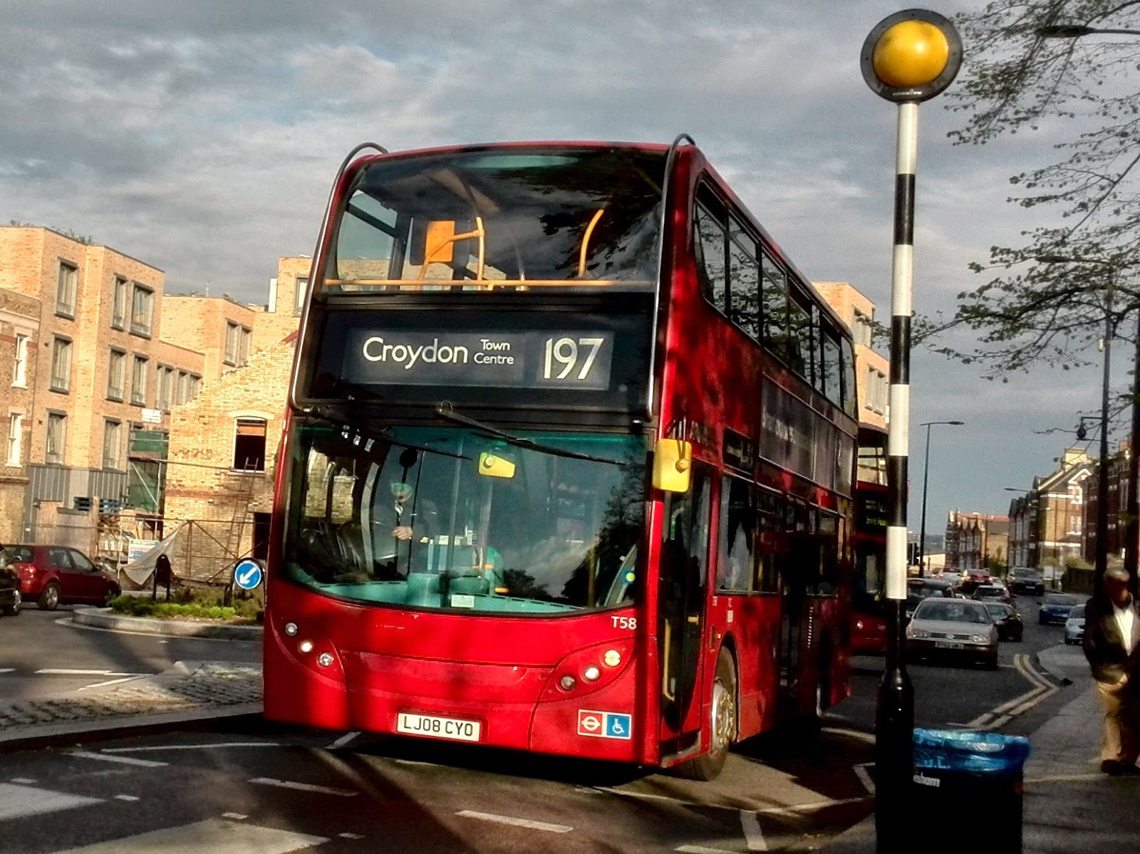 The London Bus Blog: London Bus Routes 100 - 199