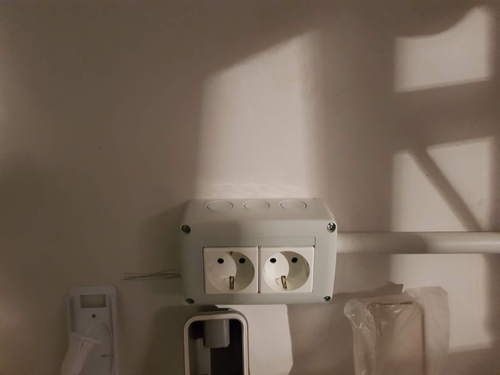 Montaj prize Gewiss aparente modulare,cateva poze