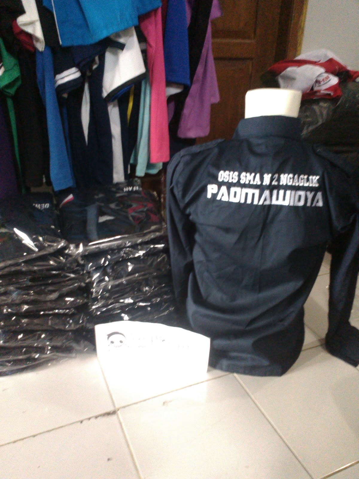 KONVEKSI SERAGAM JOGJA | Pusat Konveksi Jogja: Seragam Kemeja OSIS SMA ...