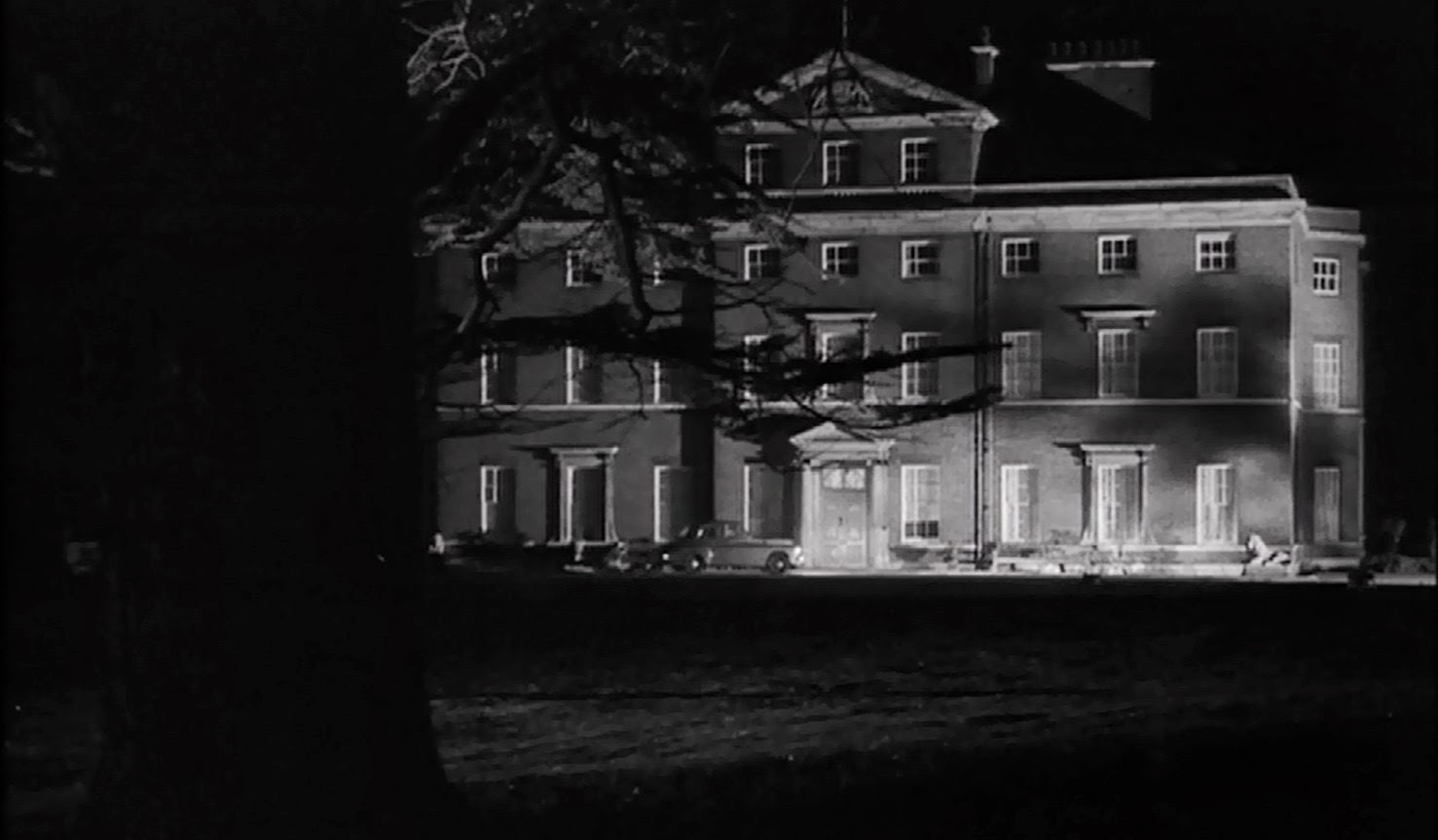 Rank and File - A British Cinema Blog: November 2013