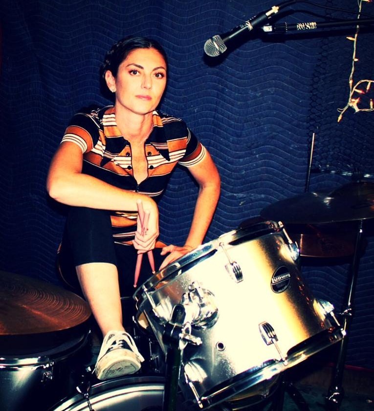 The Drendas – Idol Features