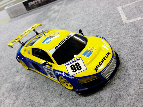 KYOSHOSAN: Custom Painted Mini-Z Audi LMS