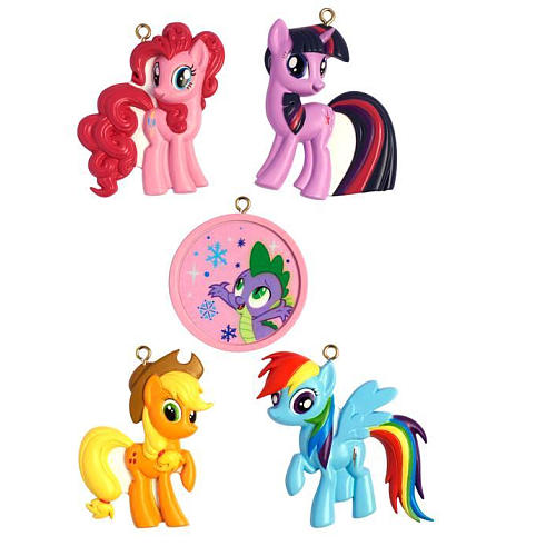 Equestria Daily - MLP Stuff!: Ornament Set at Toys R' Us