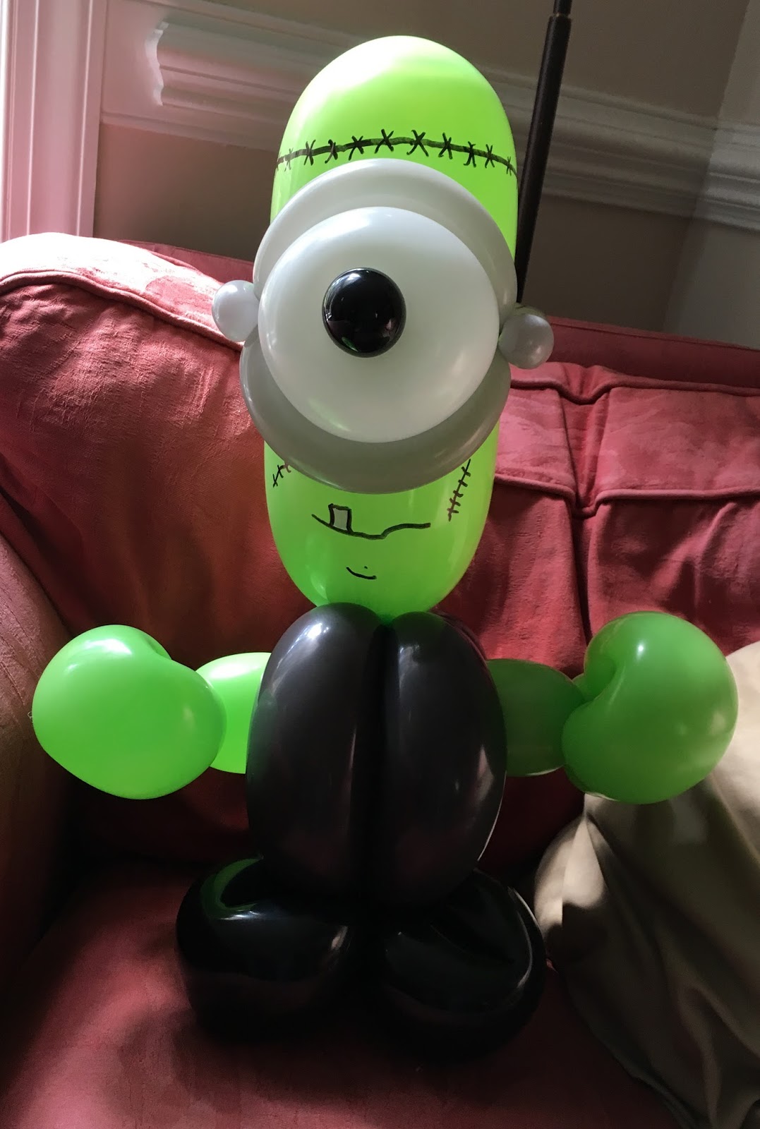 Daily Purple Pig: October 14 - Minion Frank