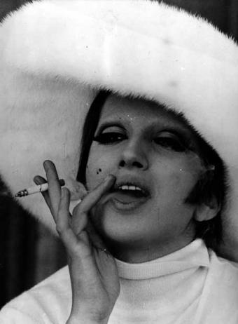 MEN MAKE FASHION TOO: THE BEAUTIFUL GENIUS OF MINA MAZZINI