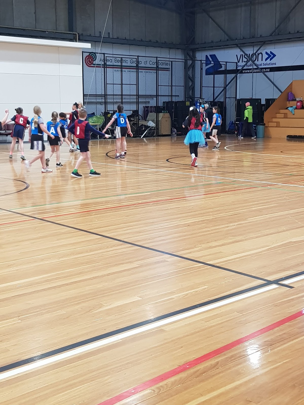 Room 7 - Lawrence Area School: Otago Primary Schools' netball tournament