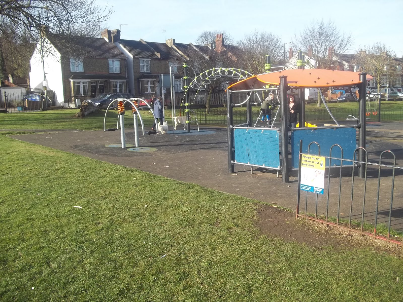 mymedwayview: Luton Park Shambles