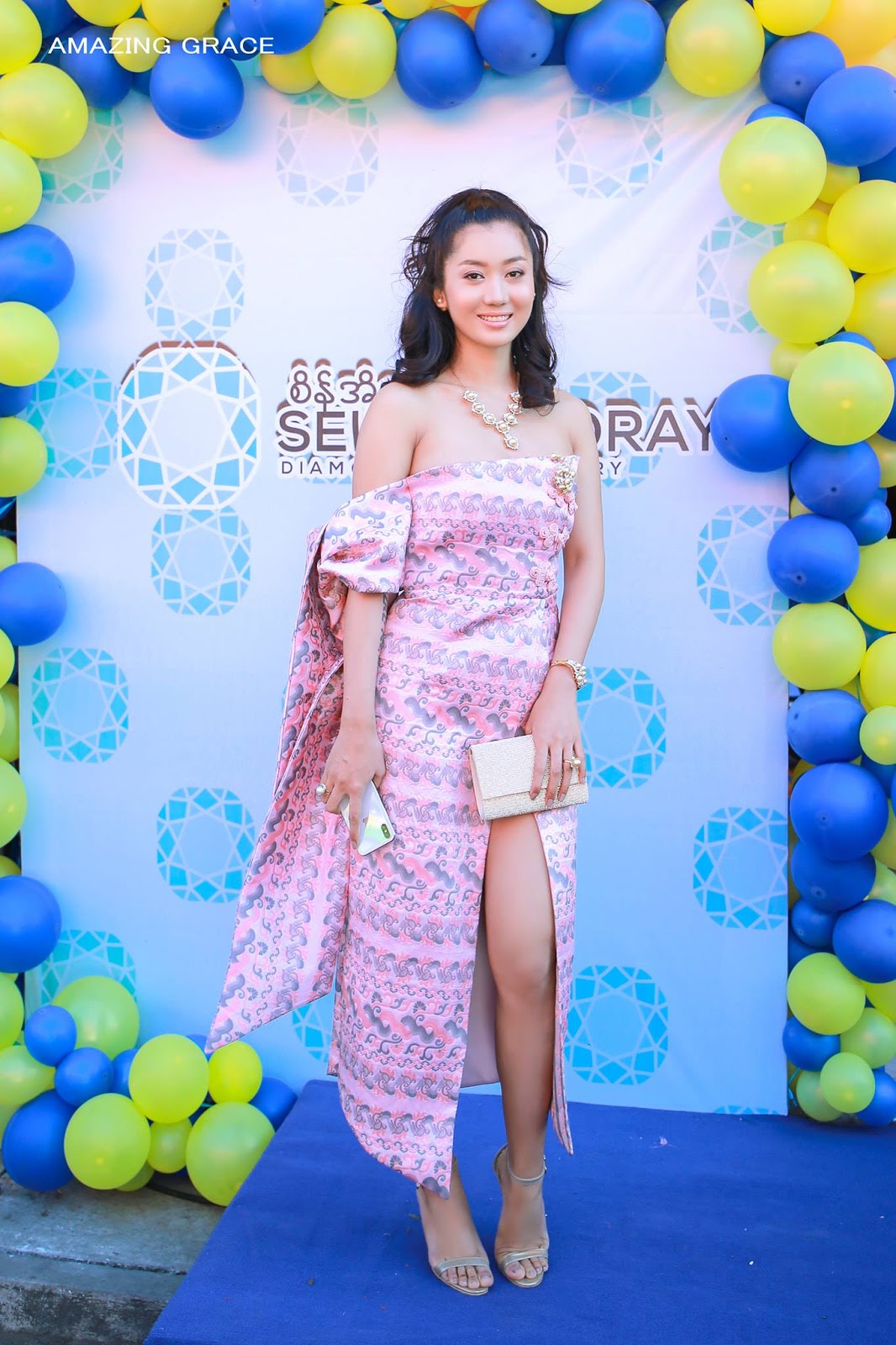 Lu Lu Aung | Myanmar Model Girl