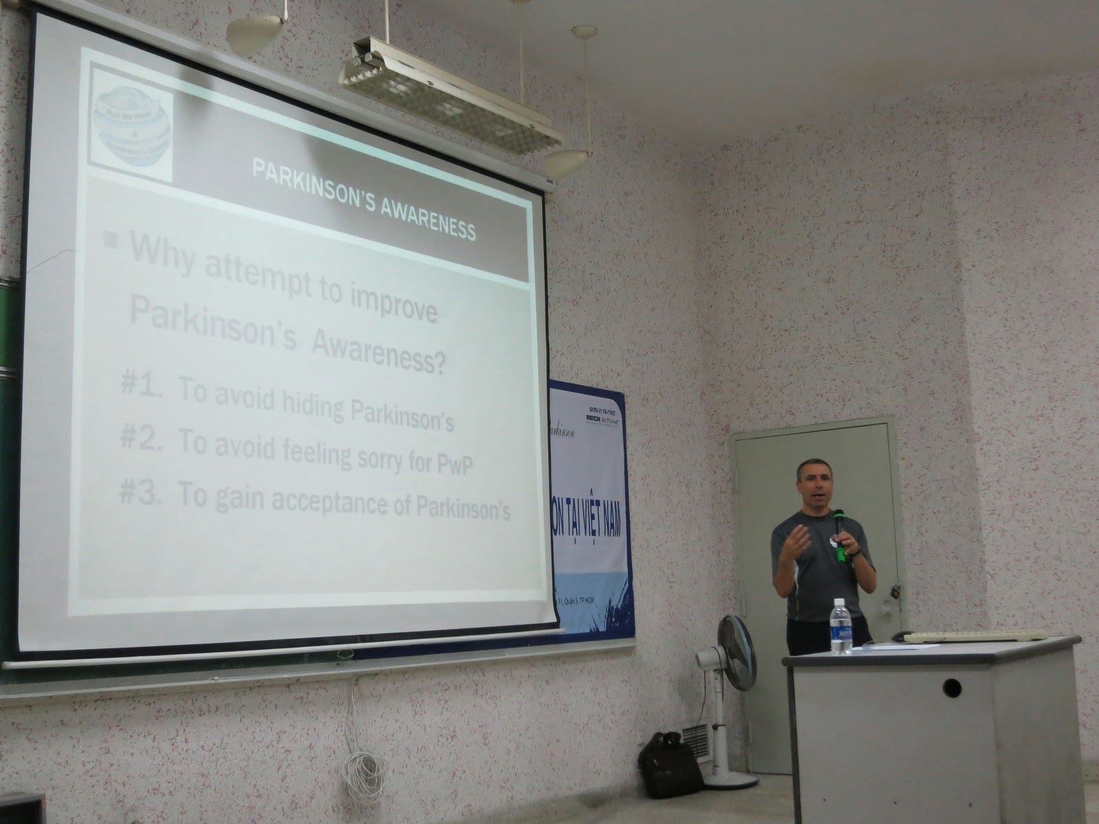 444 Parkinson's Traveler: Vietnam - Good Morning Vietnam…Live from the ...