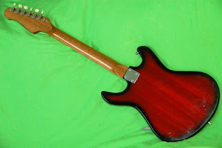 Canadian Vintage Guitar Hunt: Vintage 70's SATURN Electric Guitar
