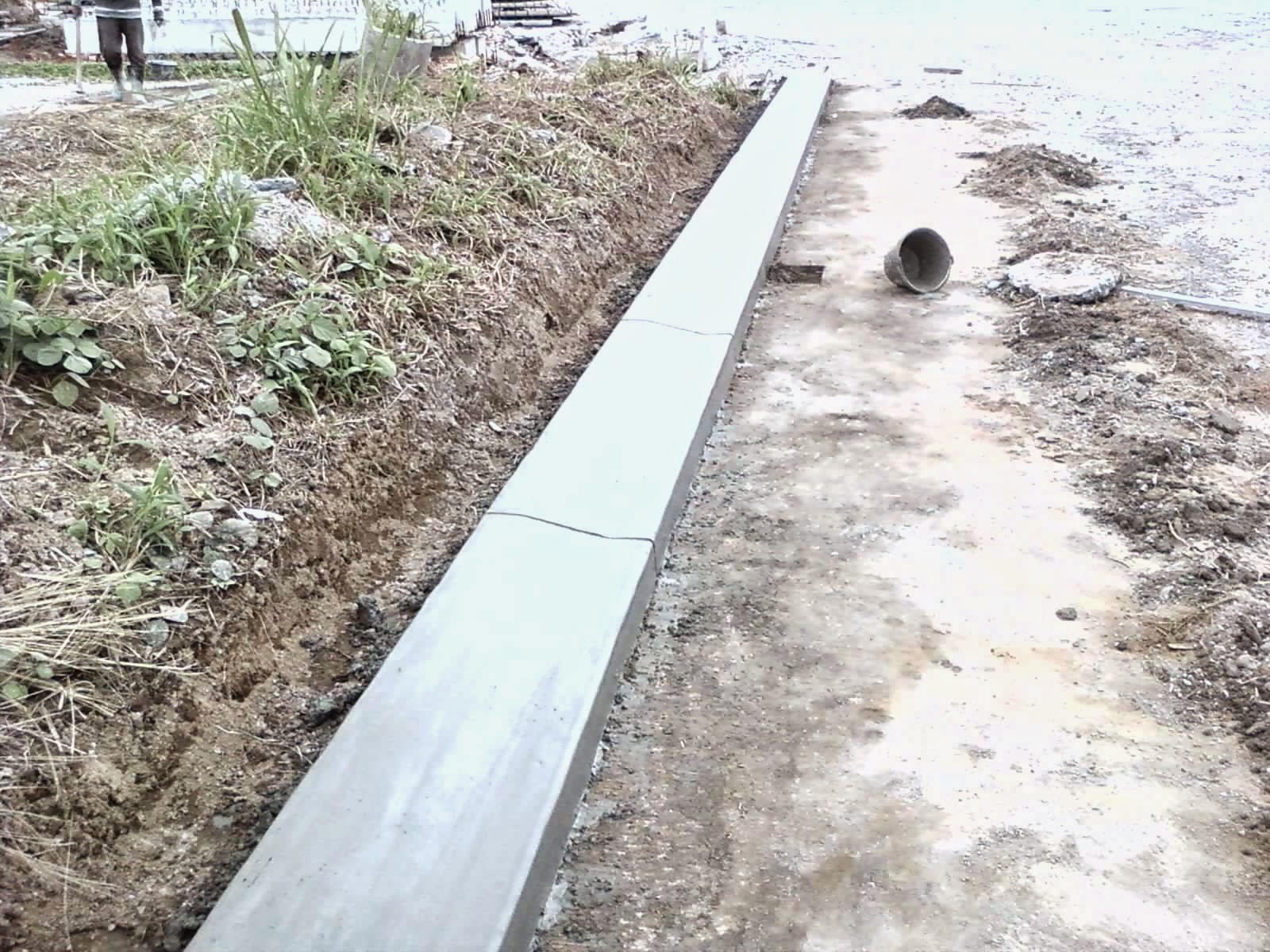 Menerima jasa cor kanstin untuk jalan cluster maupun jalan utama: COR ...