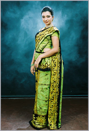 Sri lankan Traditional Kandyan Saree Designs: Prasnna batik Saree ...