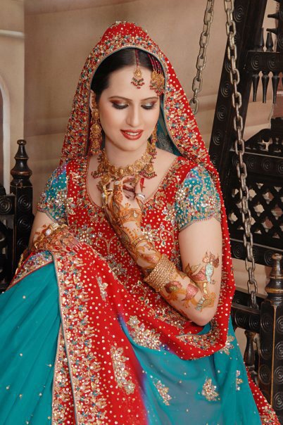 Multimedia Collection: Most Beautiful Dulhan Style
