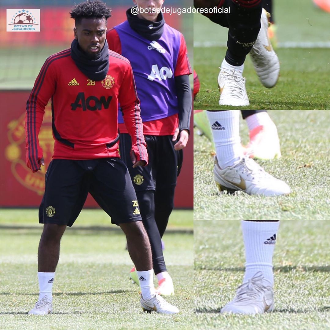 Many More Players Lace Up In Classic Football Boots After COVID-19 ...