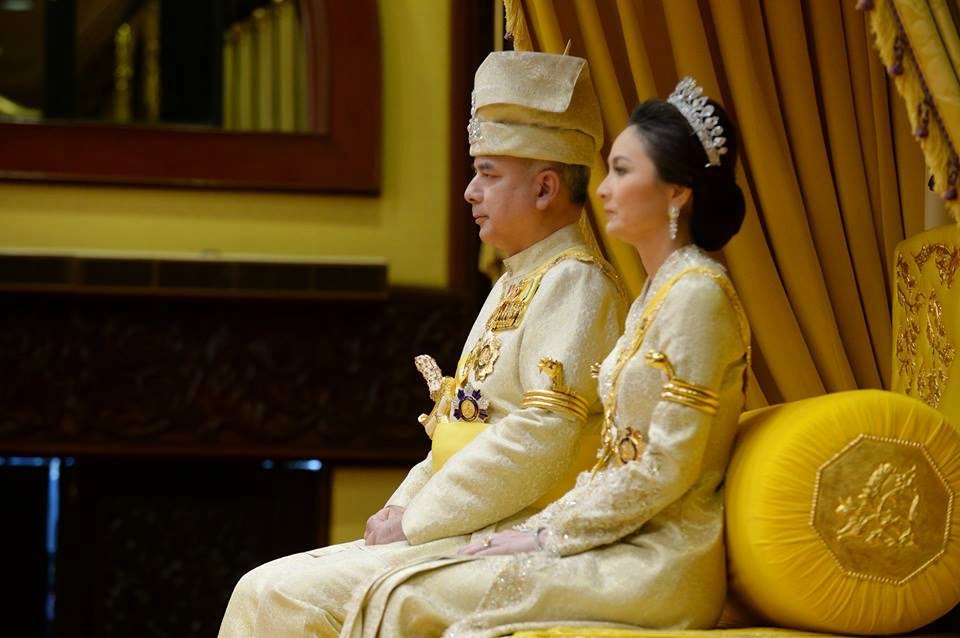 7 Gambar Istiadat Diraja Pertabalan Sultan Perak