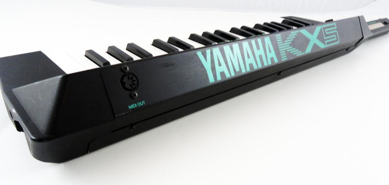 MATRIXSYNTH: Yamaha KX5 Keytar Midi Controller with Carry Case