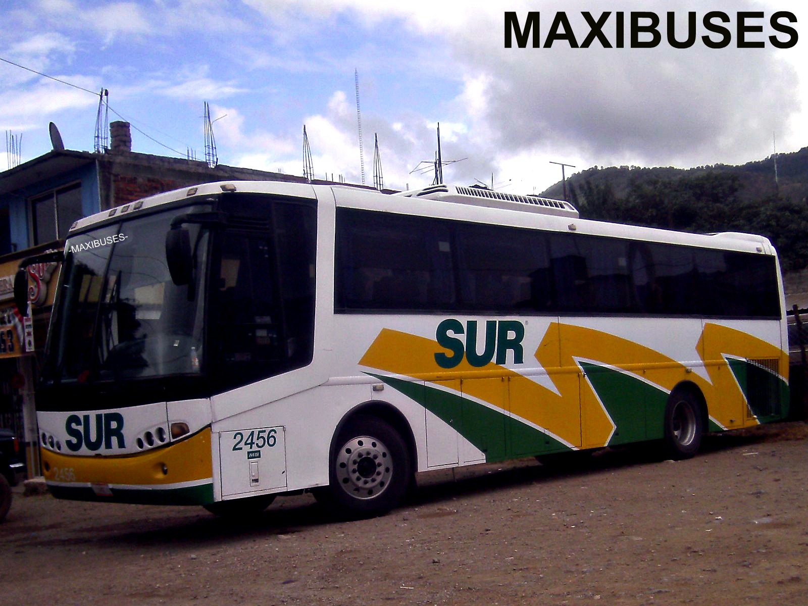 MAXIBUSES: AUTOBUSES DEL SUR