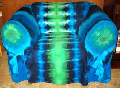 Amethistle: Creativity for the Fun of It!: Tie-Dyeing the Furniture