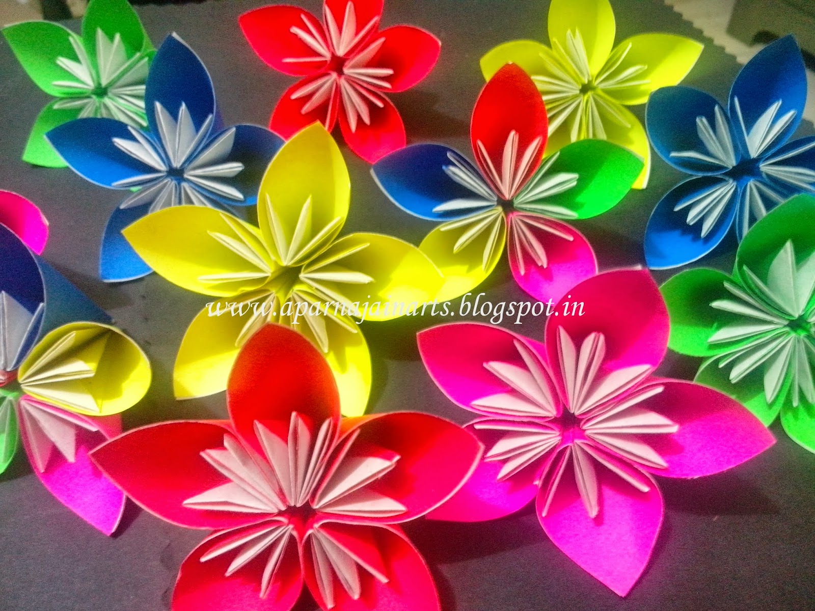 "The Crafty World" - Pankh Arts: Three Pointer Origami Paper Flower