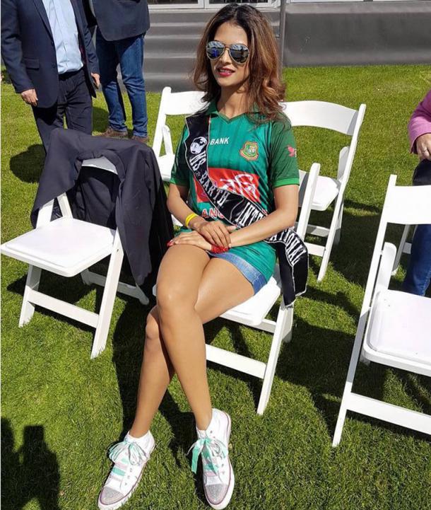 Celebrity Biography Books : Maksuda Akhter Prioty Bangladeshi Born ...