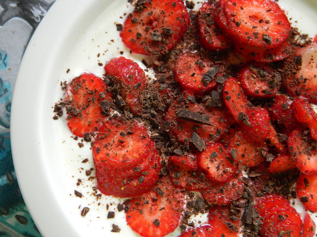 Lemon Love Notes: Sweet Laban with Orange Blossom Water, Crushed ...