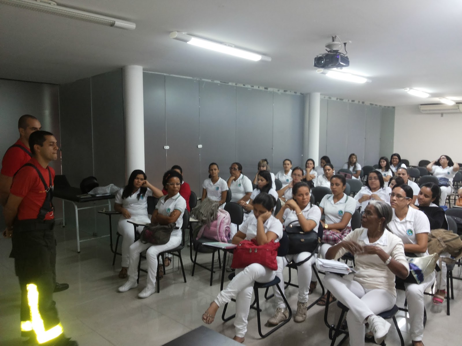 1º BATALHÃO BOMBEIRO MILITAR - CBMPB: Alunos do II CICOI ministram aula ...
