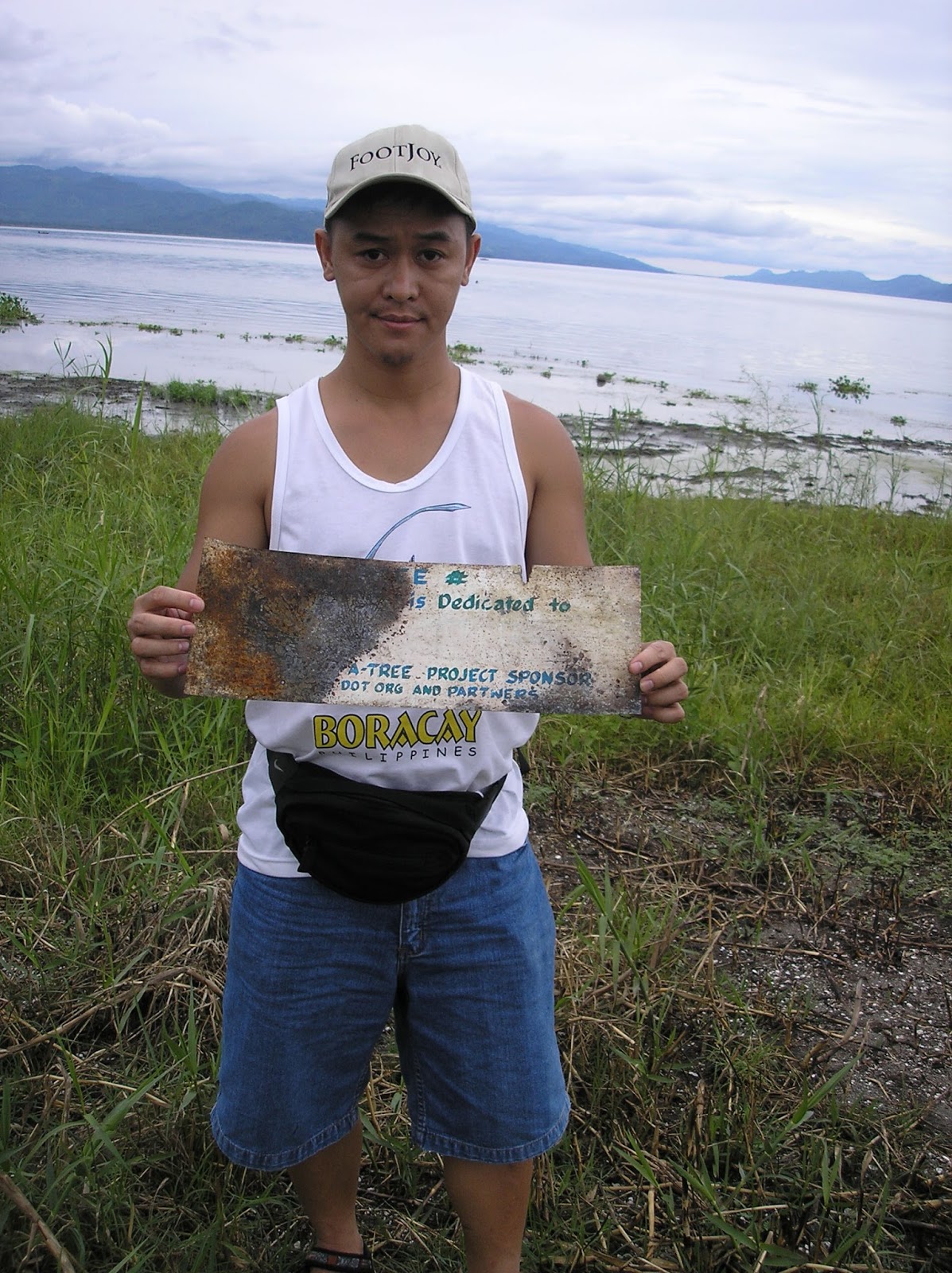 Lake Mainit of the Philippines: 2007.08.26 Monitoring the 2006 Bangkal ...