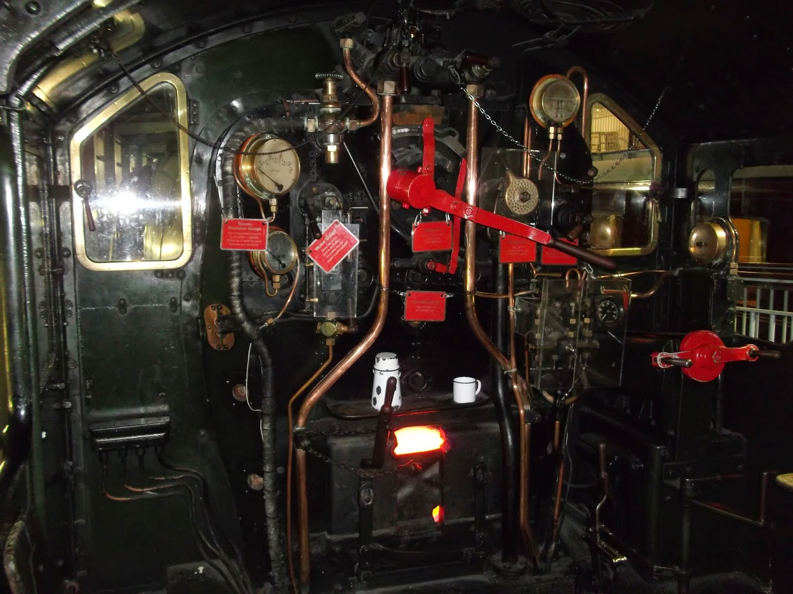 Steam Memories: Great Western Railway Mogul 7325