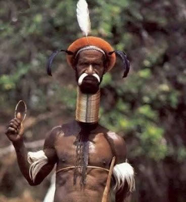 10 Weirdest Necks ~ Somethin Bizarre